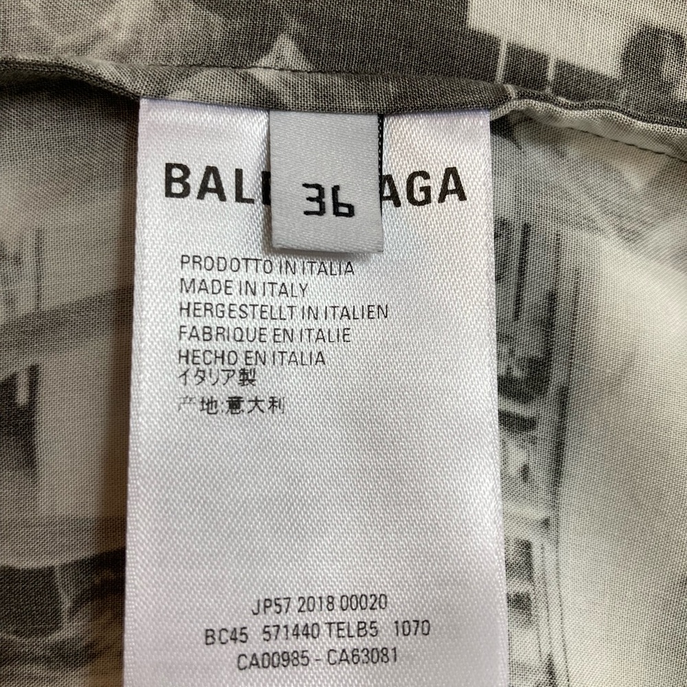 Balenciaga / Black And White Fitness Print Shirt 2019… - Gem